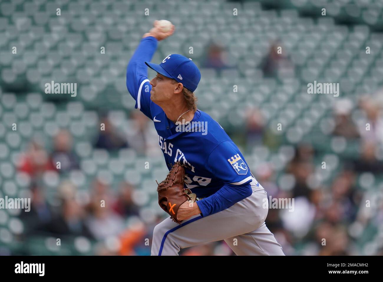 Kansas City Royals relief pitcher Luke Weaver throws against the ...