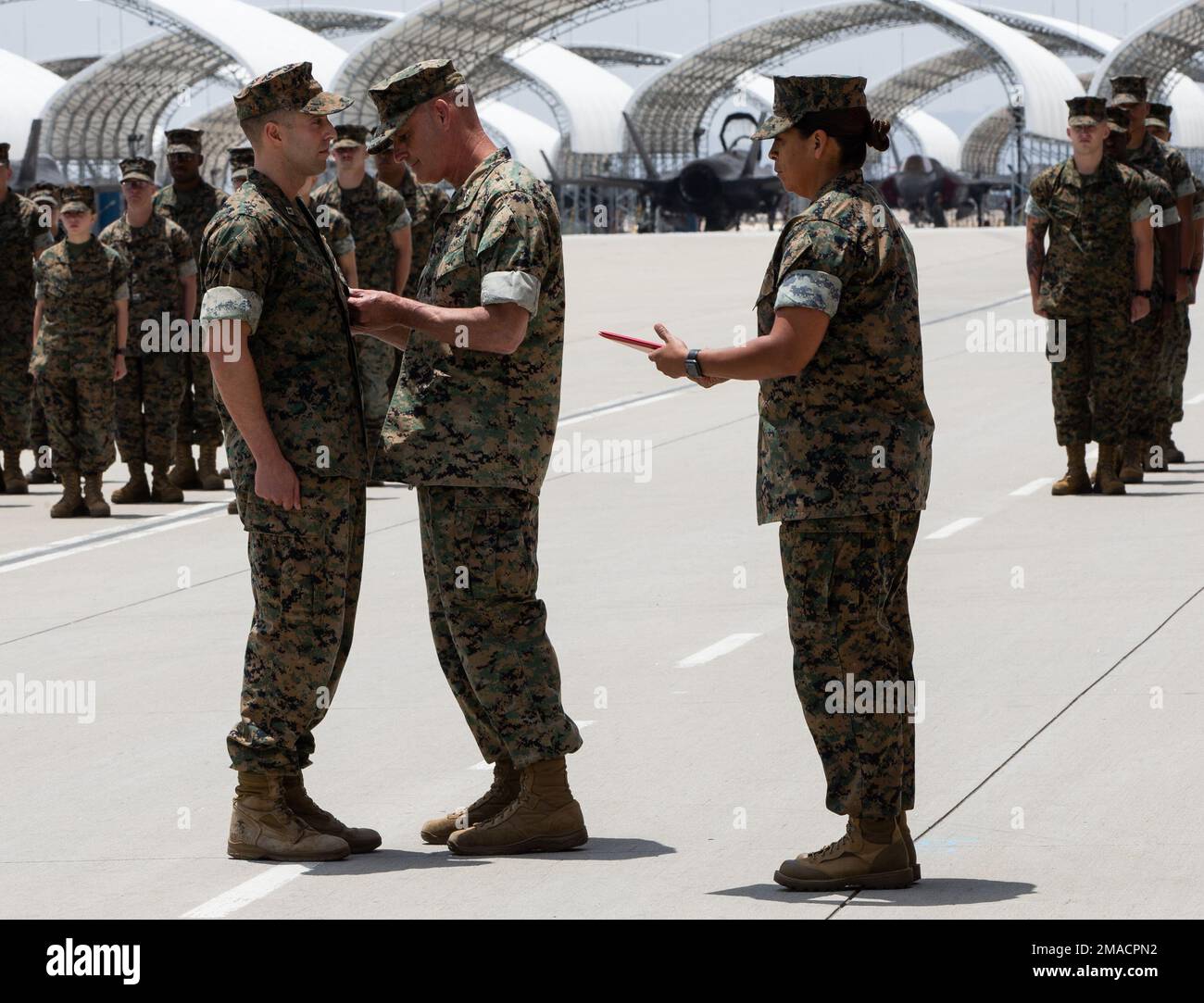 3rd maw commanding general hi-res stock photography and images - Alamy
