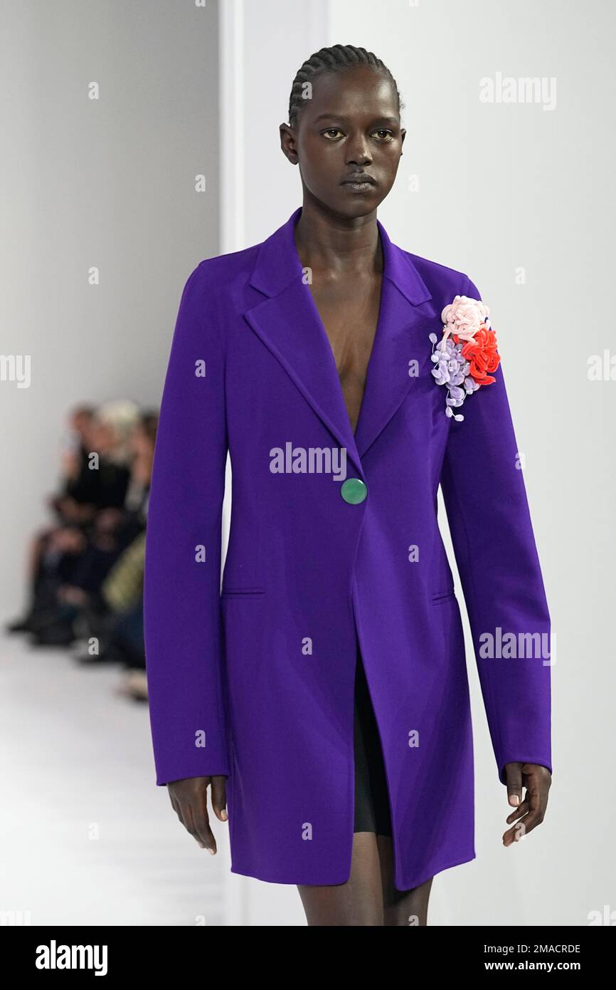 A model wears a creation for Shang Xia ready-to-wear Spring/Summer 2023 ...