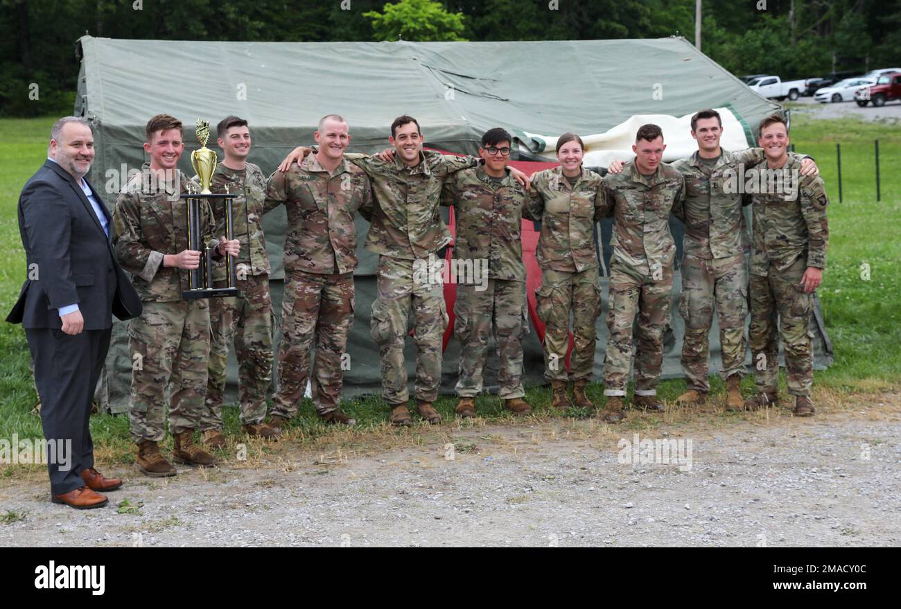 Soldiers assigned to the 3rd Brigade Combat Team “Rakkasans”, 101st ...