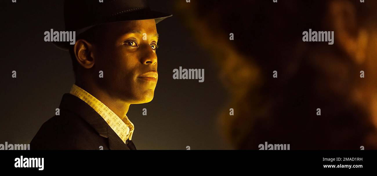 EMPIRE OF LIGHT (2022) MICHAEL WARD SAM MENDES (DIR) SEARCHLIGHT PICTURES/MOVIESTORE COLLECTION ...