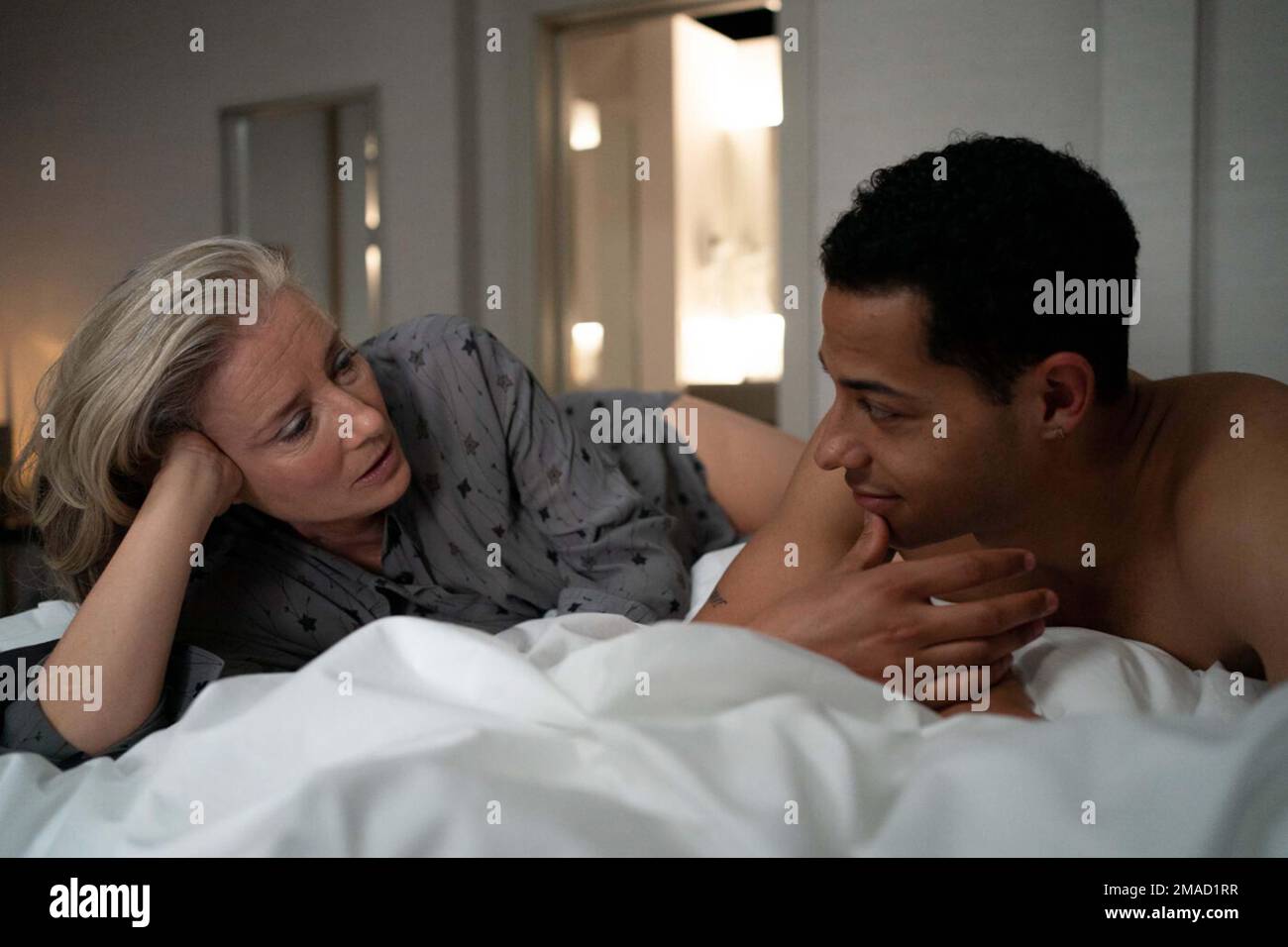 GOOD LUCK TO YOU LEO GRANDE (2022) EMMA THOMPSON DARYL MCCORMACK SOPHIE ...