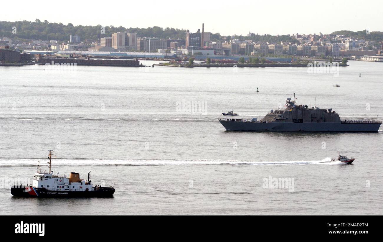 Uscg hermes hi-res stock photography and images - Alamy