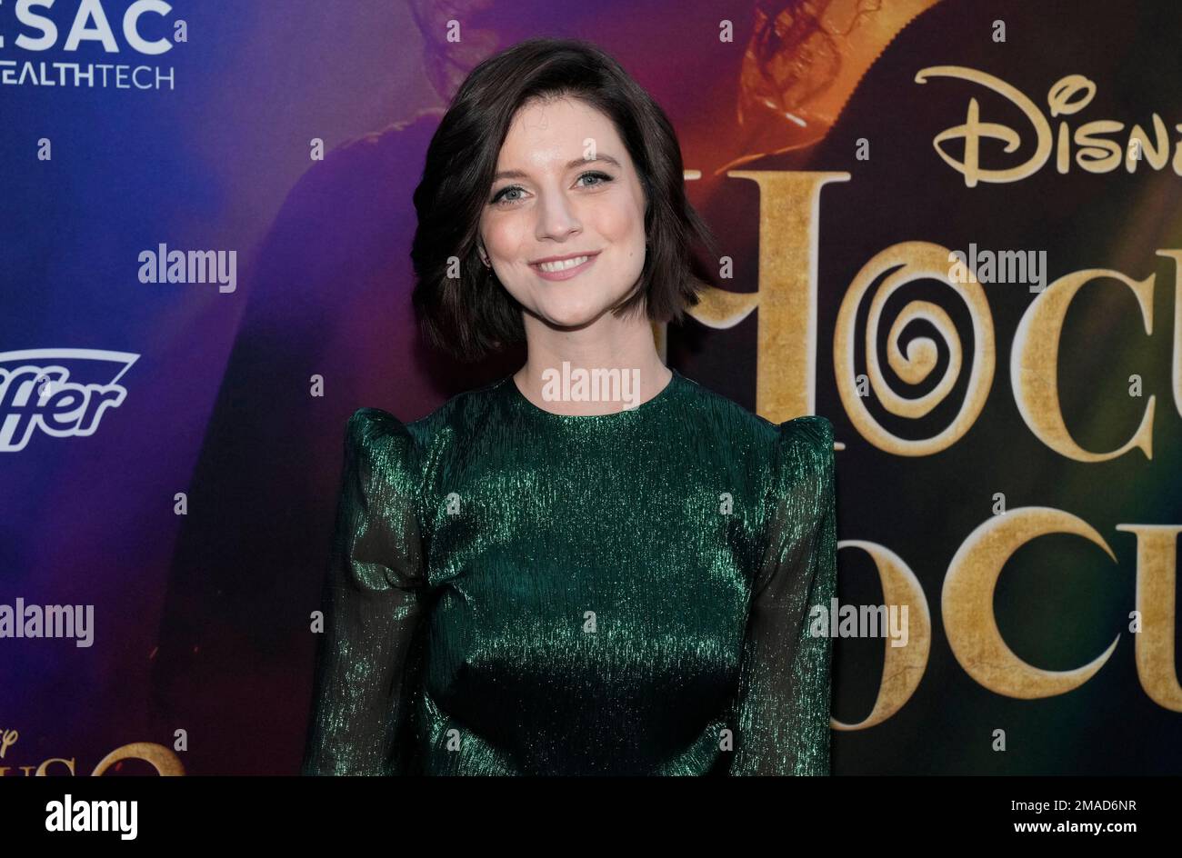 Writer Jen D'Angelo attends the premiere of "Hocus Pocus 2" at AMC ...