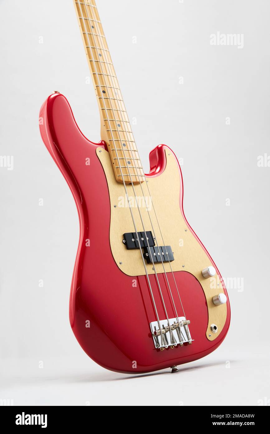 Fender p bass red hi-res stock photography and images - Alamy