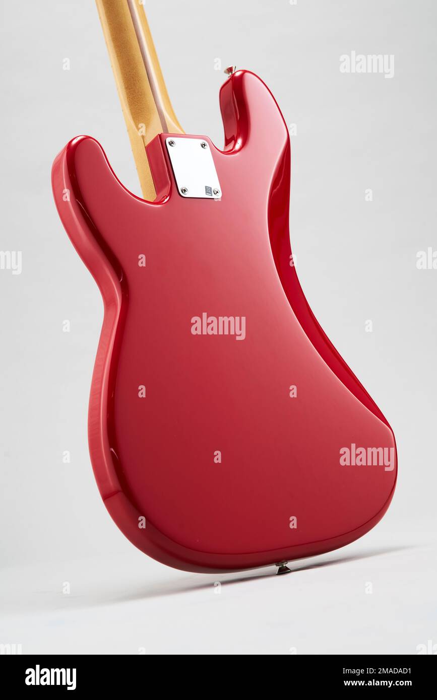 Fender P Bass Vintera in red finish Stock Photo - Alamy