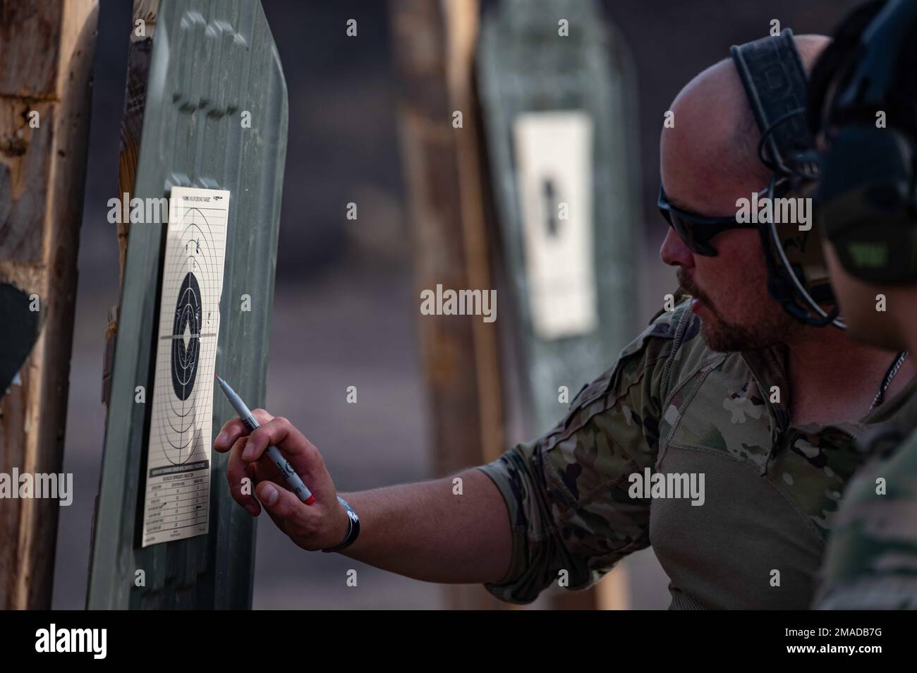 U.S. Army Soldiers assigned to the East Africa Response Force (EARF ...