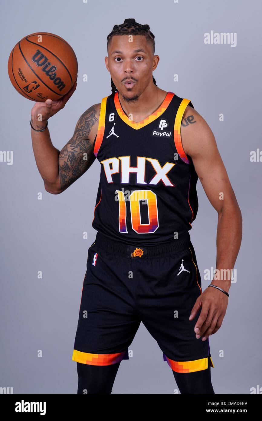 Phoenix Suns' Damion Lee poses for a photo during an NBA basketball ...