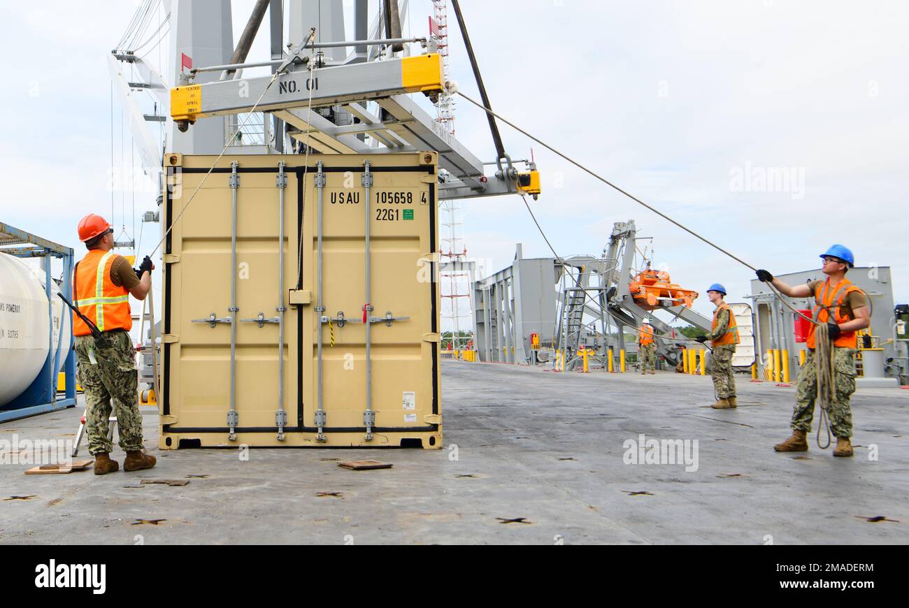 CHARLESTON, S.C. (May 25, 2022) Army units from Military Surface ...