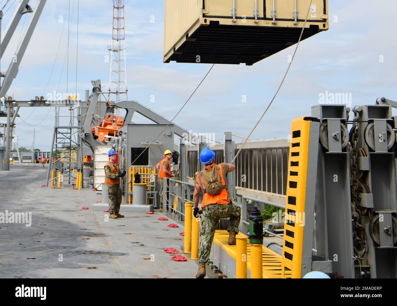 CHARLESTON, S.C. (May 25, 2022) Army units from Military Surface ...