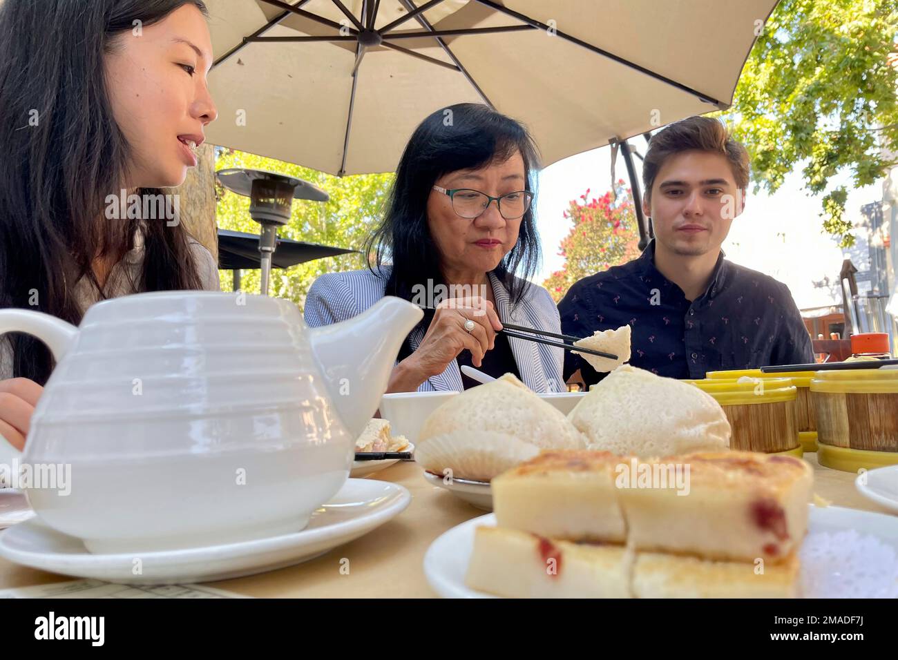 Sik Lee Dennig shares a traditional Cantonese dim sum meal with friends ...