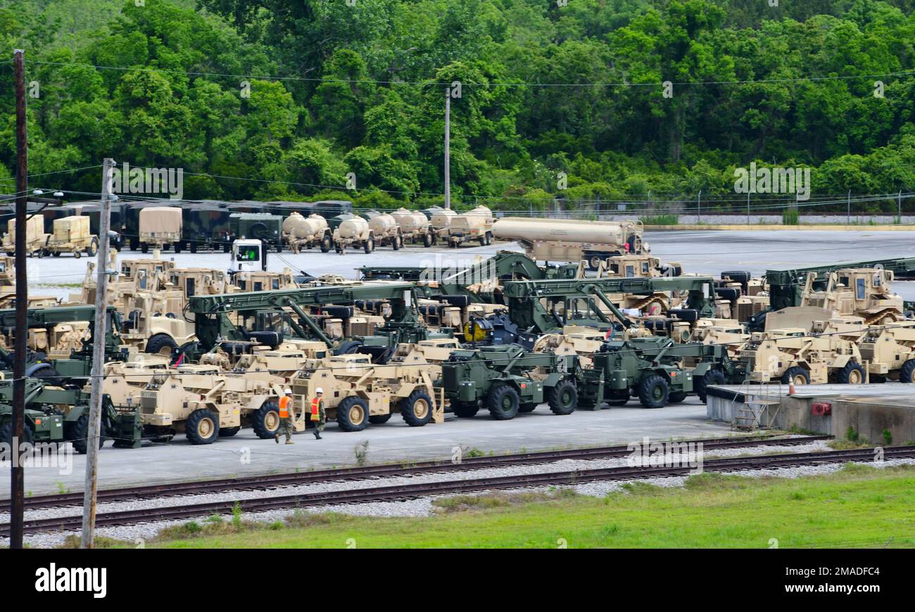 CHARLESTON, S.C. (May 25, 2022) Army units from Military Surface ...