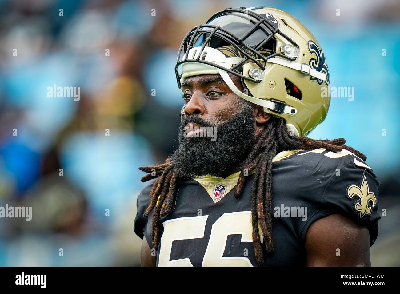 New Orleans Saints linebacker Demario Davis (56) pauses during warmups ...