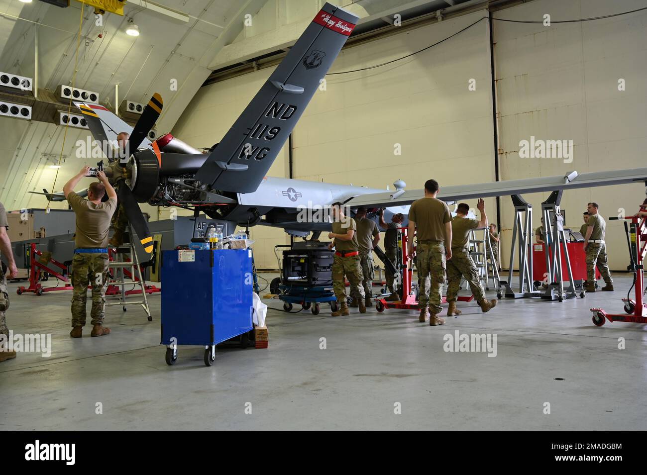 U.S. Air Force members of the 119th Wing assemble an MQ-9 reaper ...