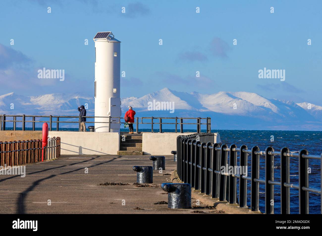 Snow capped arran hills hi-res stock photography and images - Alamy