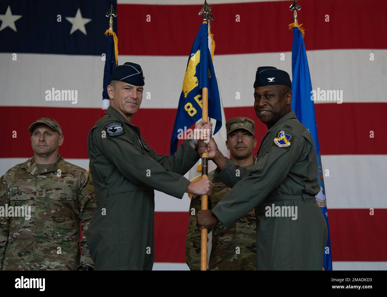 Outgoing commander b hi-res stock photography and images - Alamy