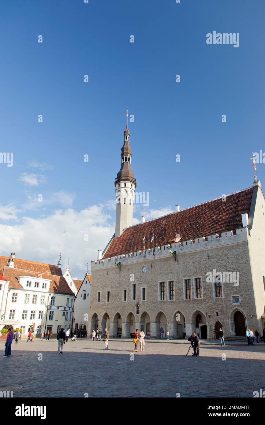 Tallinn main square estonia hi-res stock photography and images - Alamy