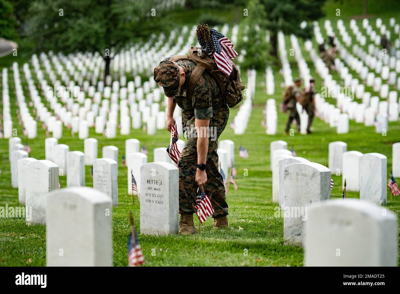 Headstones marine corps hi-res stock photography and images - Alamy