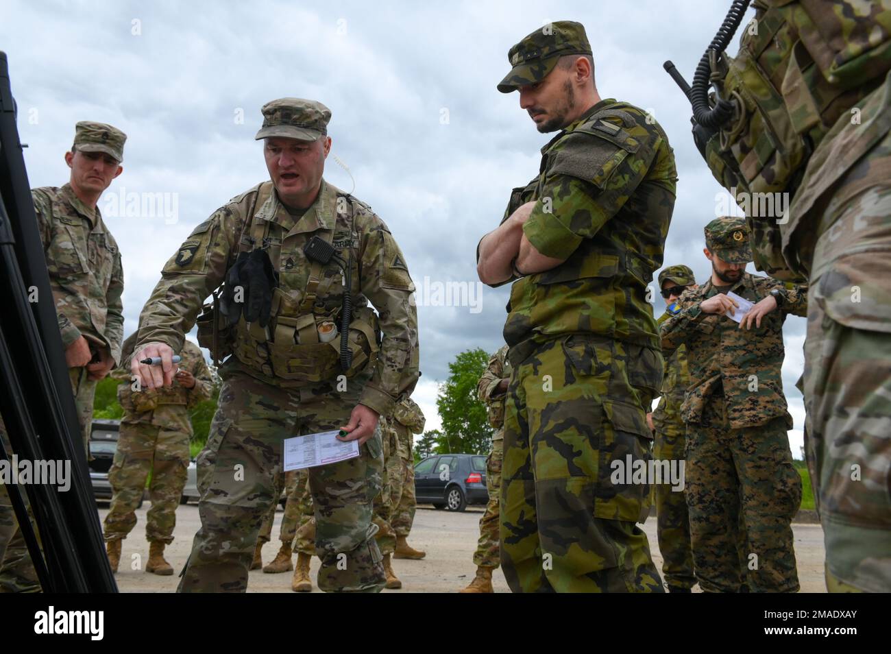 Soldiers from the U.S., Bosnia and Herzegovina and the Czech Republic ...