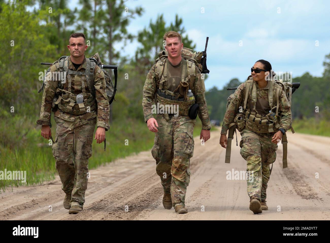 U.S. Army Staff Sgt. Johnthan Partlow, a fire control specialist, Spc ...