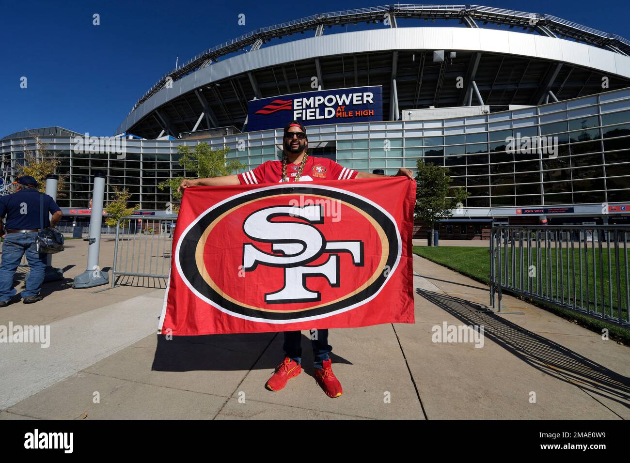 San Francisco 49ers fan Steven Navarro of Salt Lake City, Utah, stands ...