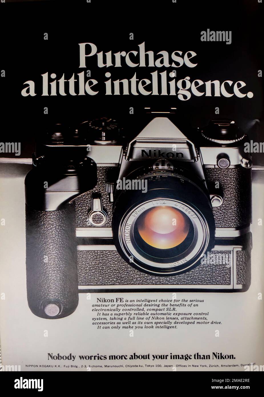 Nikon adverts hi-res stock photography and images - Alamy