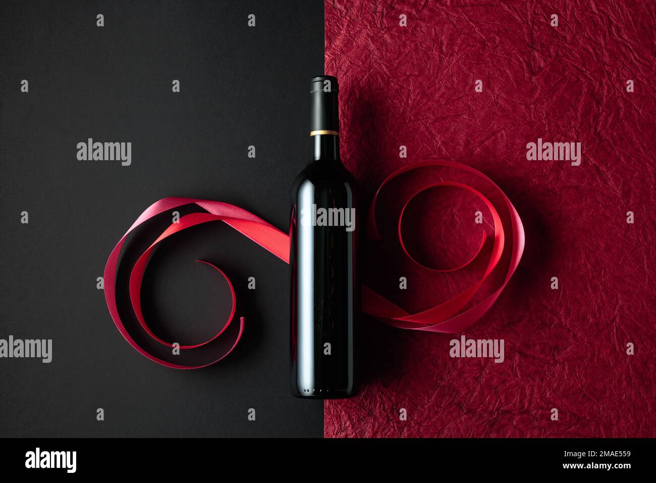 Red ribbons flowing hi-res stock photography and images - Alamy