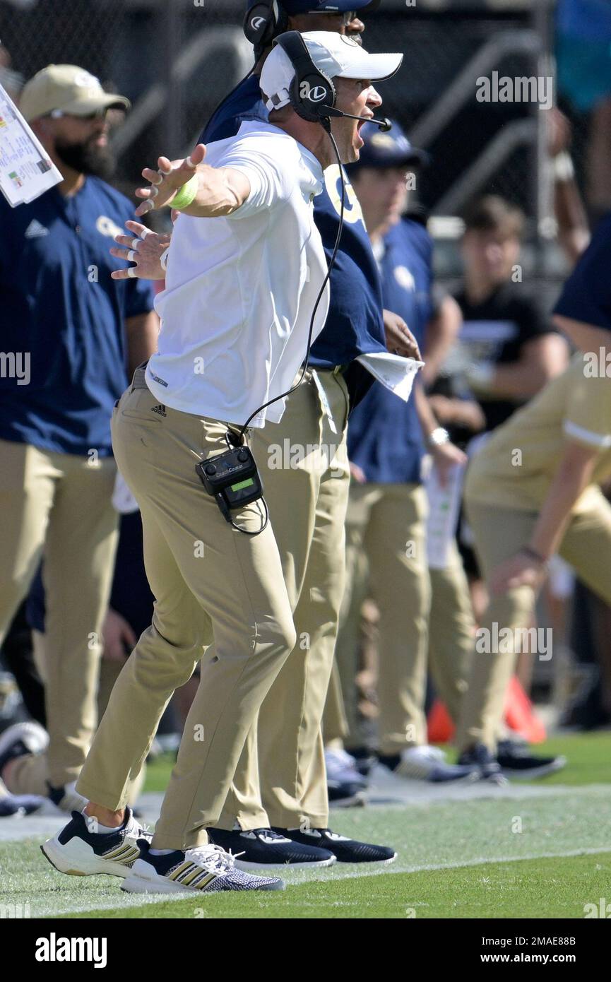 Georgia Tech defensive coordinator Andrew Thacker reacts on the ...