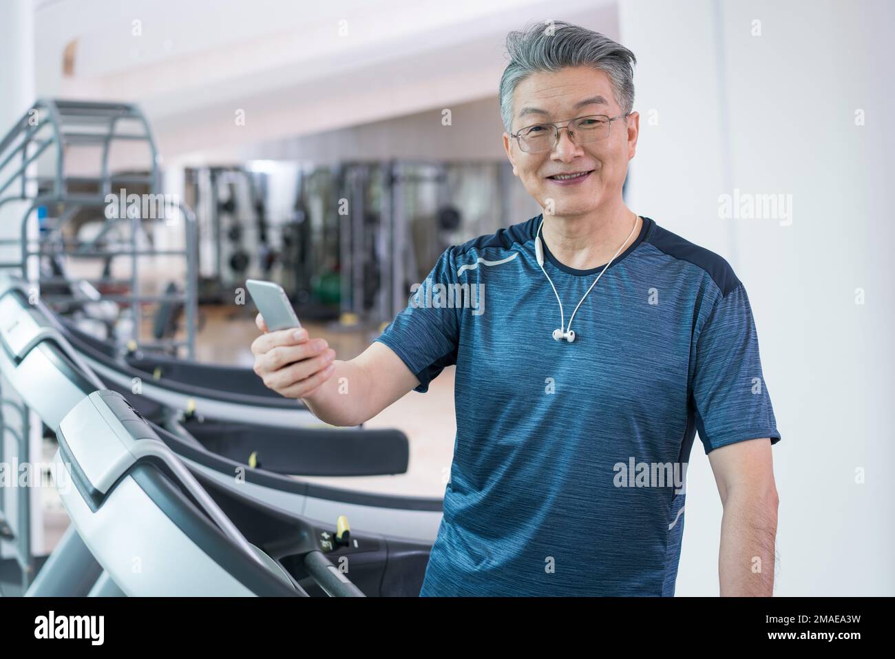 The old man out in the gym Stock Photo - Alamy