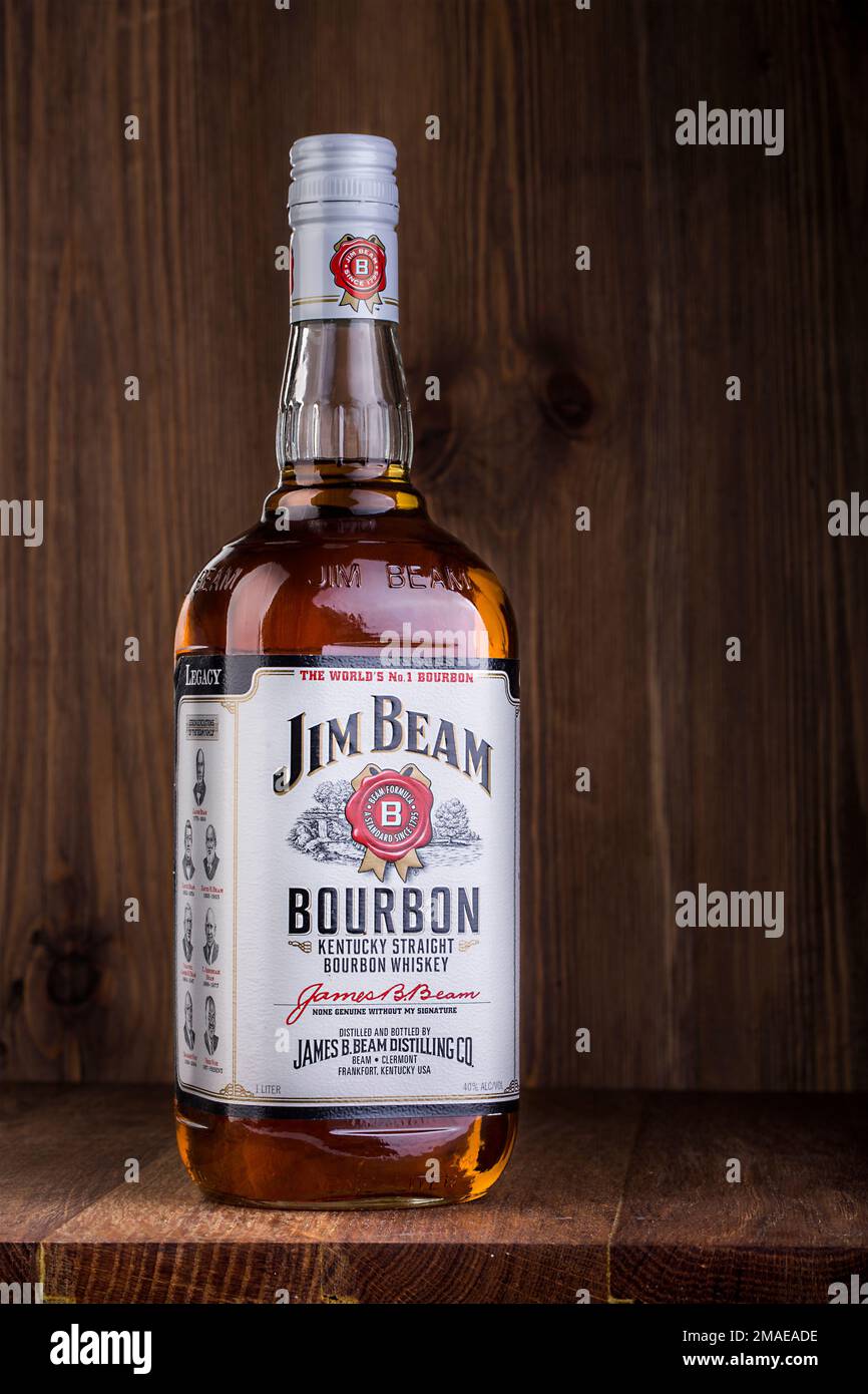 Jim beam bourbon hi-res stock photography and images - Alamy
