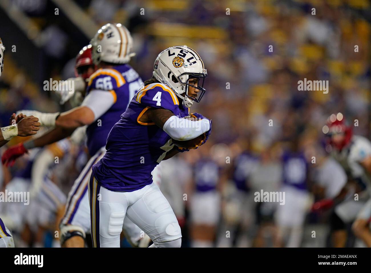 LSU running back John Emery Jr. (4) carries in the second half of an ...