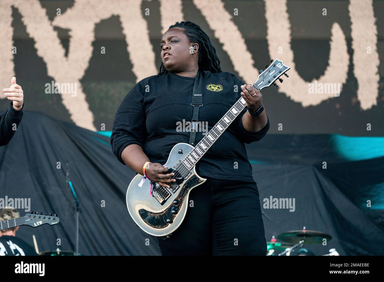 Diamond Rowe of Tetrarch performs at the Louder Than Life Music ...