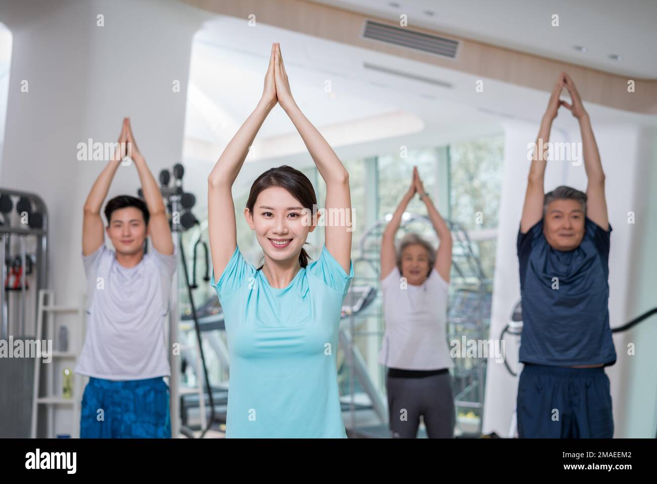 Family four in gym hi-res stock photography and images - Alamy