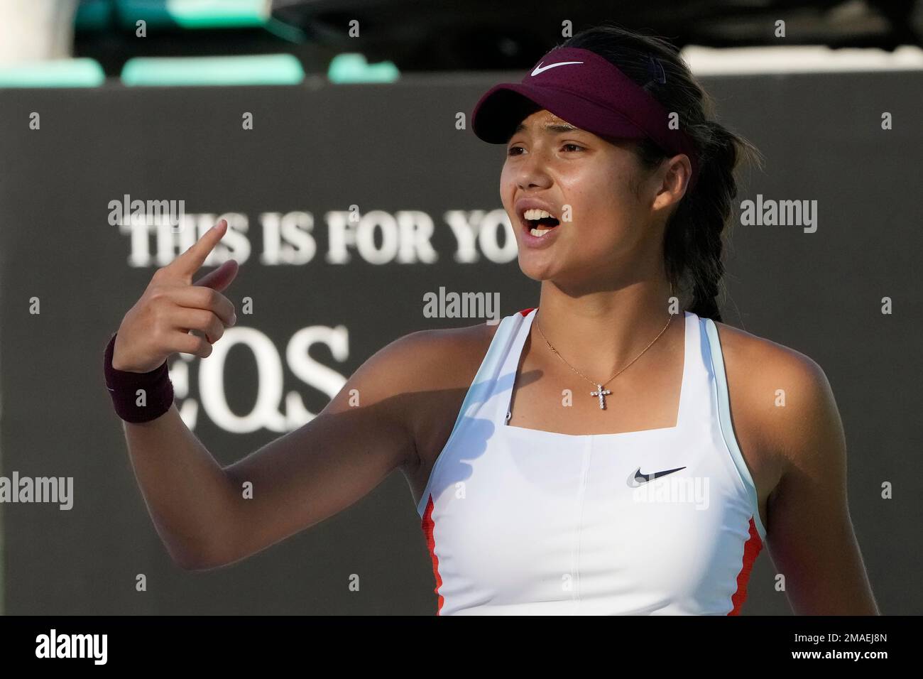 Emma Raducanu of Britain gestures during a semi final match against ...