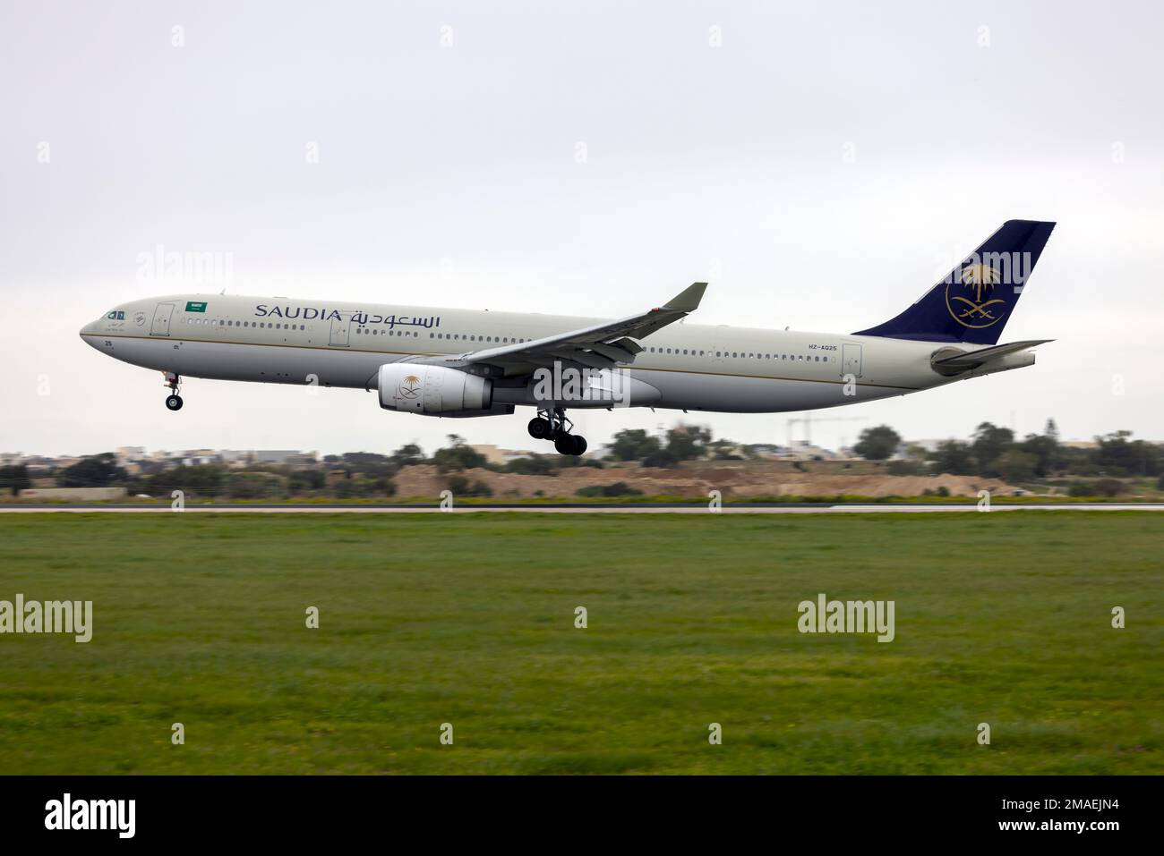 Saudia - Saudi Arabian Airlines Airbus A330-343 (REG: HZ-AQ25) arriving ...
