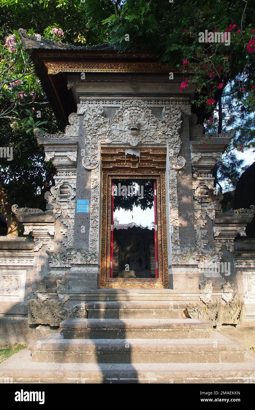 hindu temple, Ubud, Gianyar regency, Bali, Indonesia, Asia Stock Photo ...