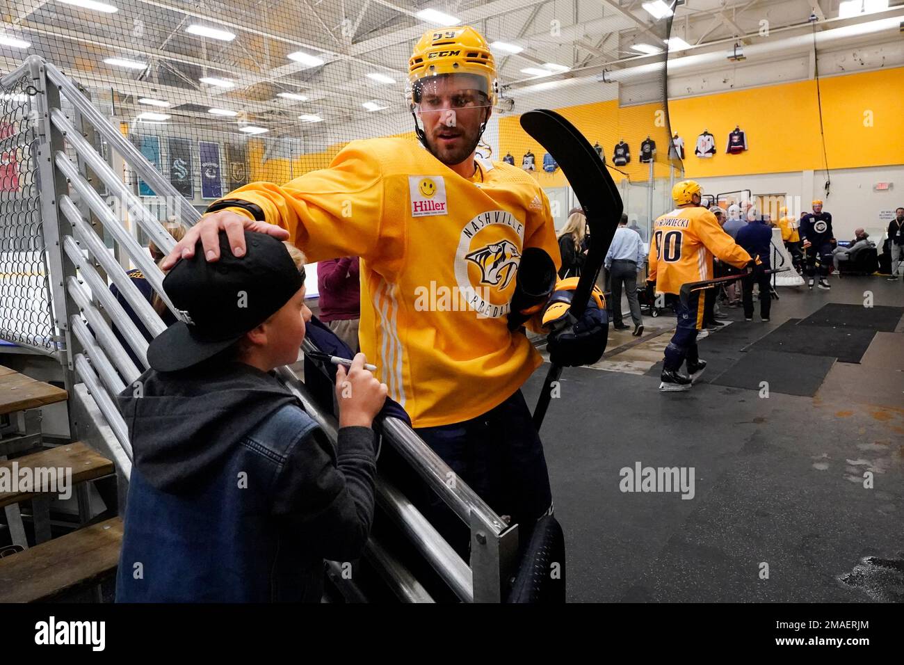 Mike Fisher Predators 2022