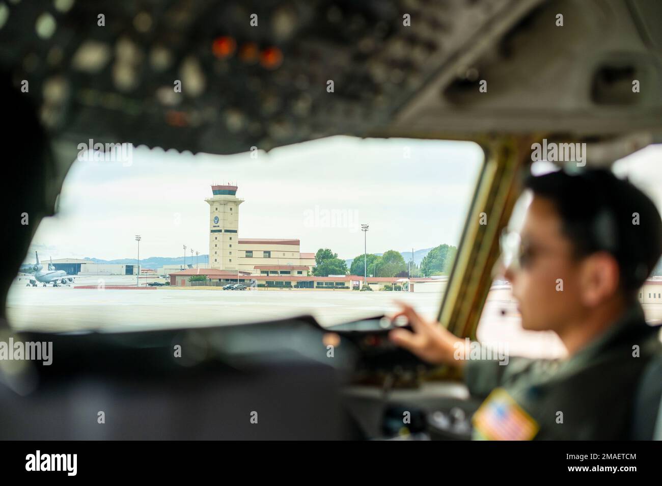 U.S. Air Force Capt. Jason Lim, 6th Air Refueling Squadron pilot ...