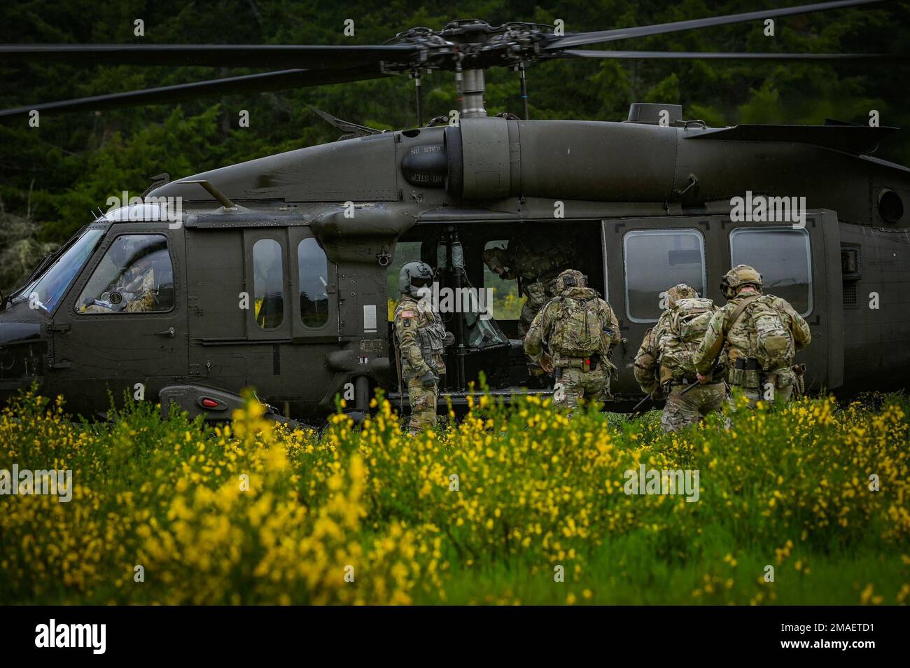 Large scale combat operations hi-res stock photography and images - Alamy