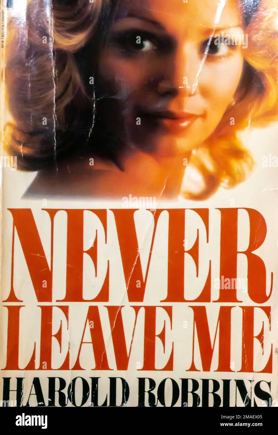 Harold robbins books hi-res stock photography and images - Alamy