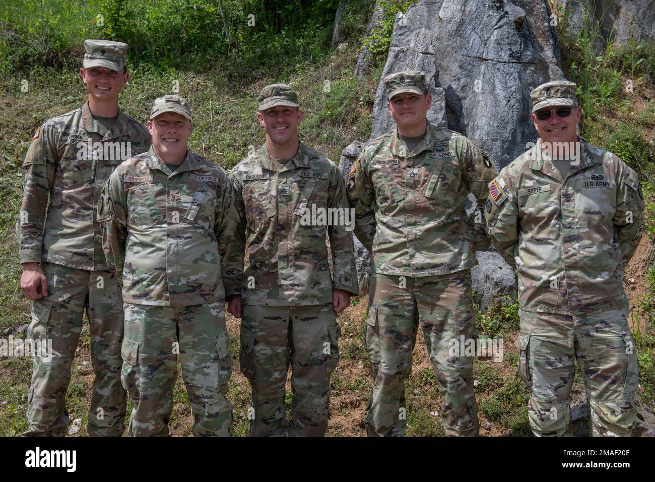 (From left to right) Spc. Nathaniel Miska, a Carpentry and Masonry ...