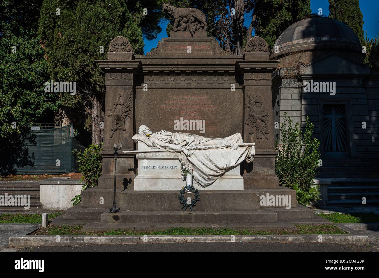 Ornate tomb in the historic Verano cemetary in Rome, Italy Stock Photo ...