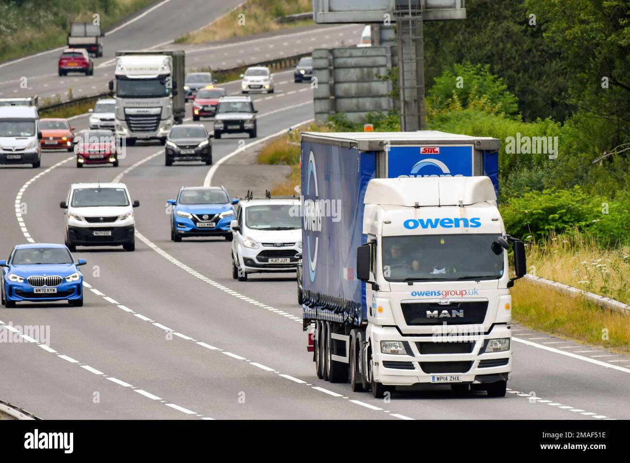Miskin, near Cardiff, Wales - July 2022: Articulated lorry and other ...