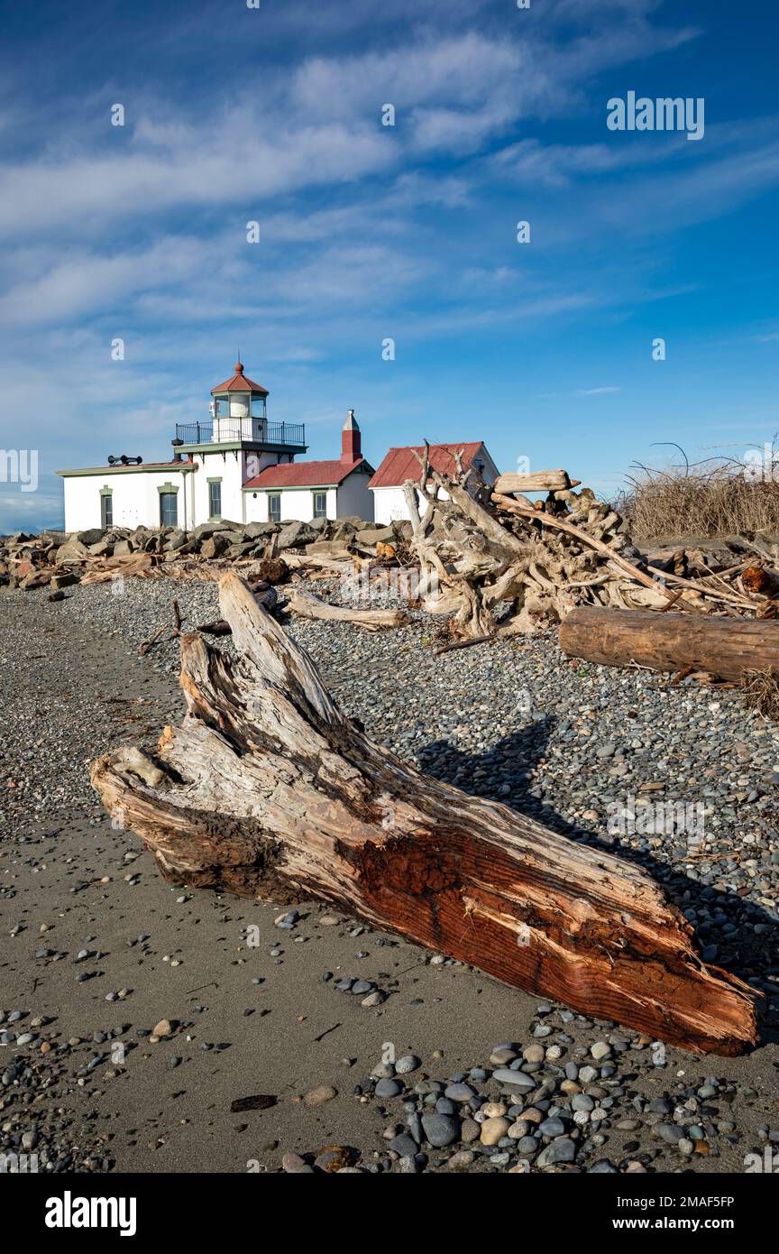 WA22958-00...WASHINGTON - West Point Lighthouse located at the north ...