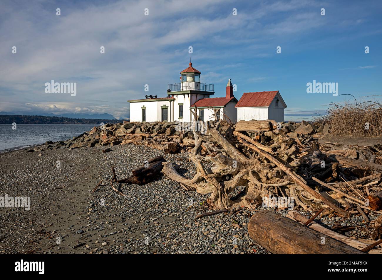 WA22960-00...WASHINGTON - West Point Lighthouse located at the north ...