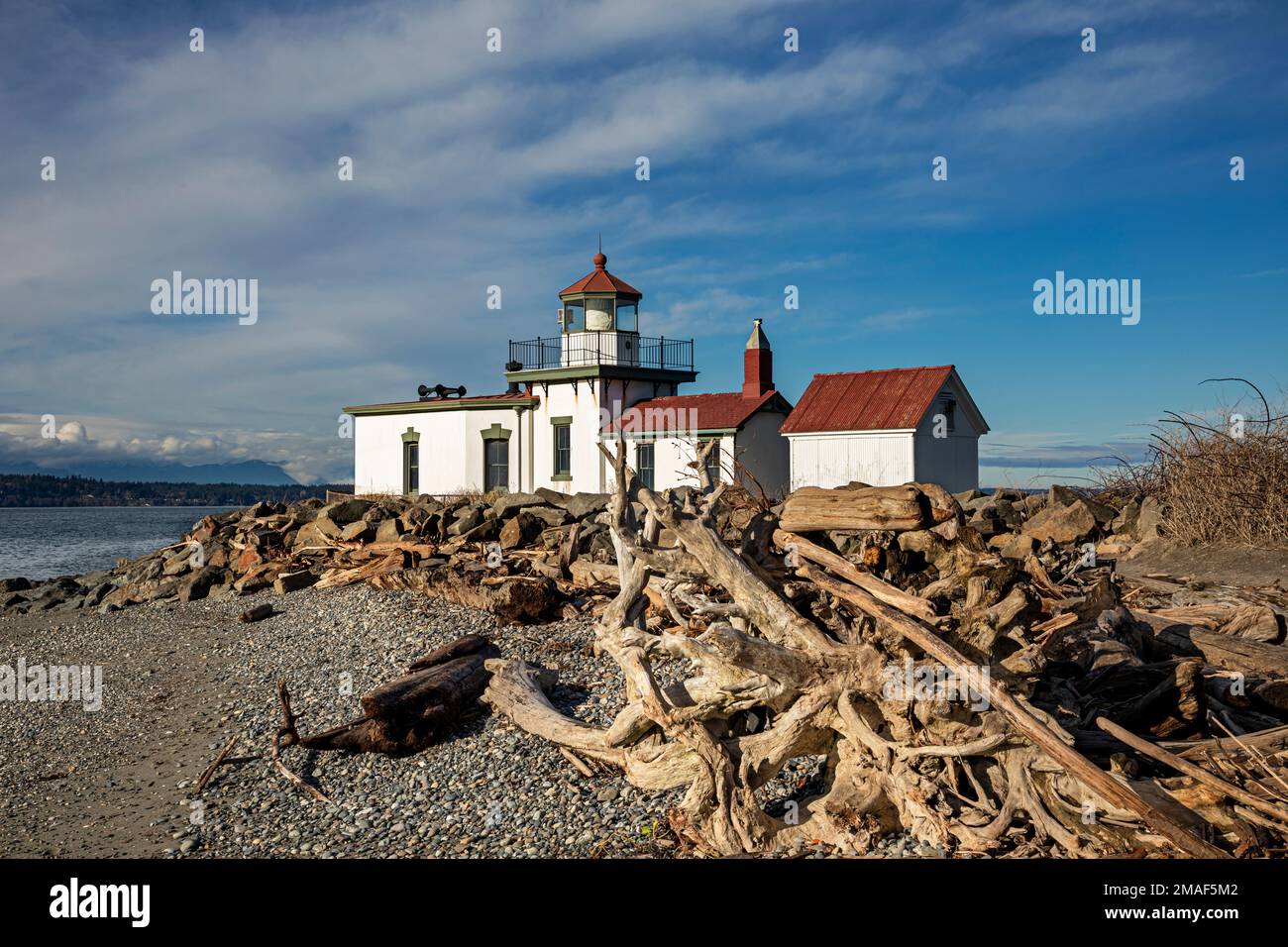 WA22961-00...WASHINGTON - West Point Lighthouse located at the north ...