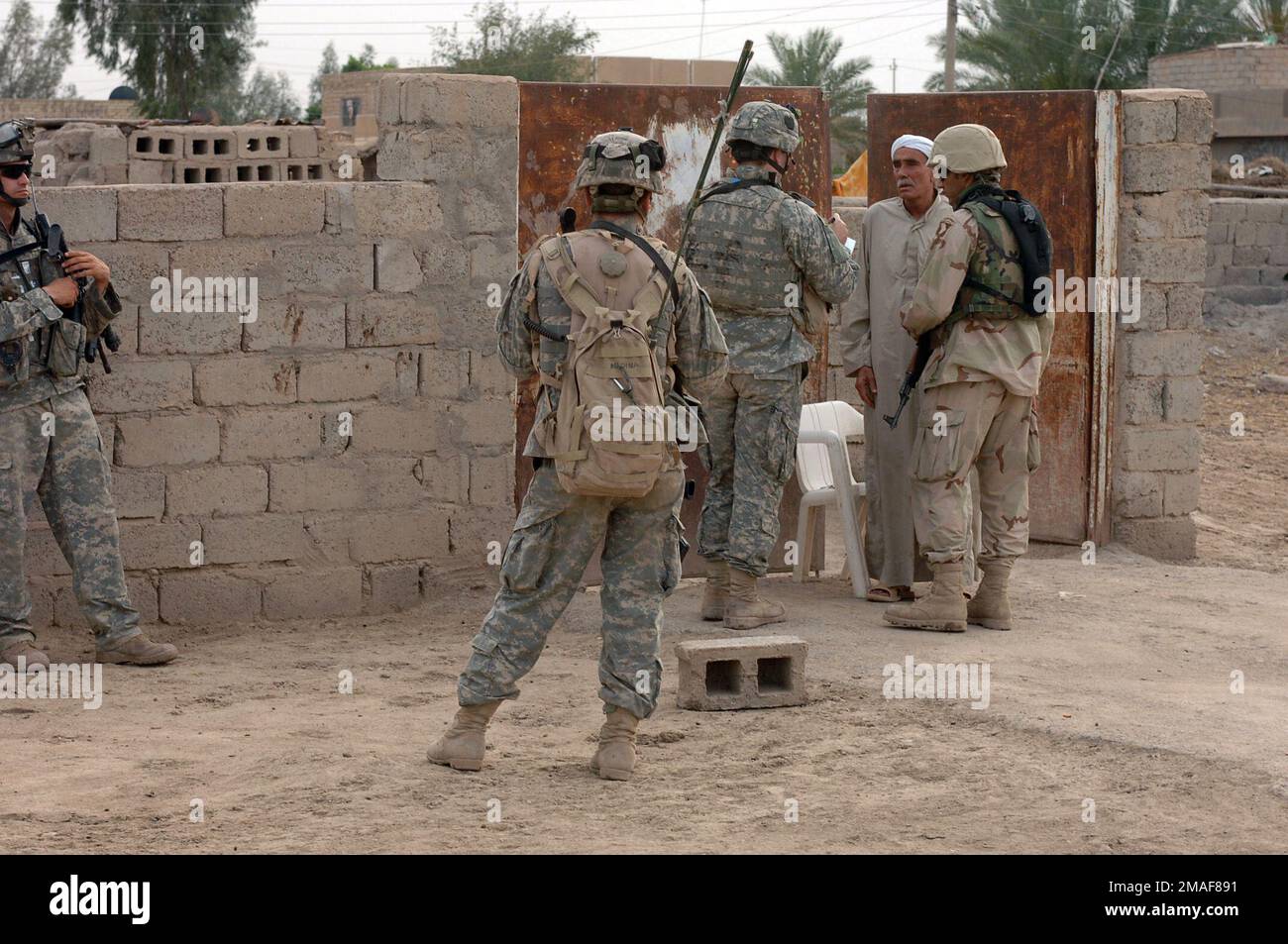 060420-A-5043I-038. Subject Operation/Series: IRAQI FREEDOM Base ...