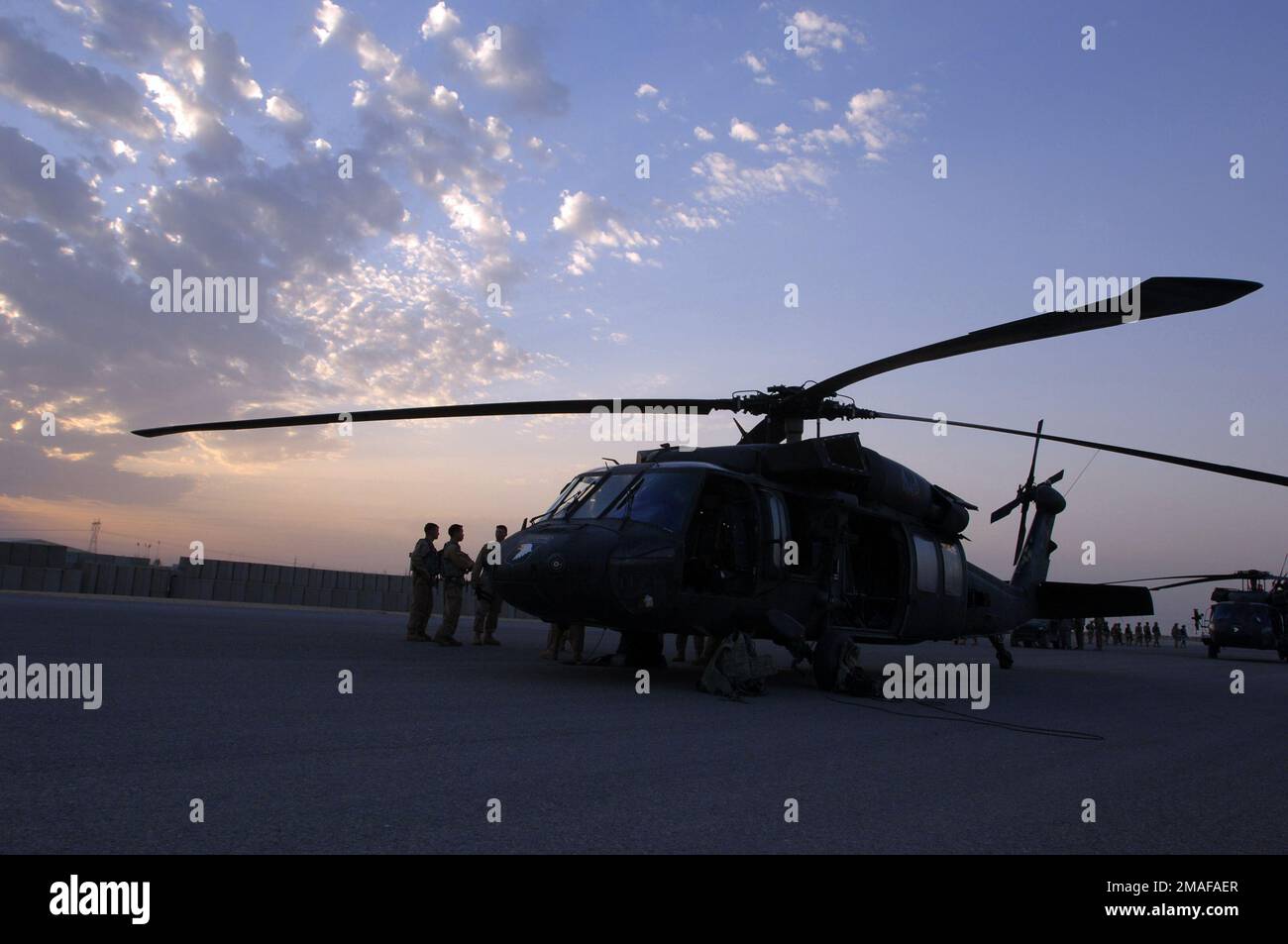060430-A-6365W-058. Subject Operation/Series: IRAQI FREEDOM Base ...