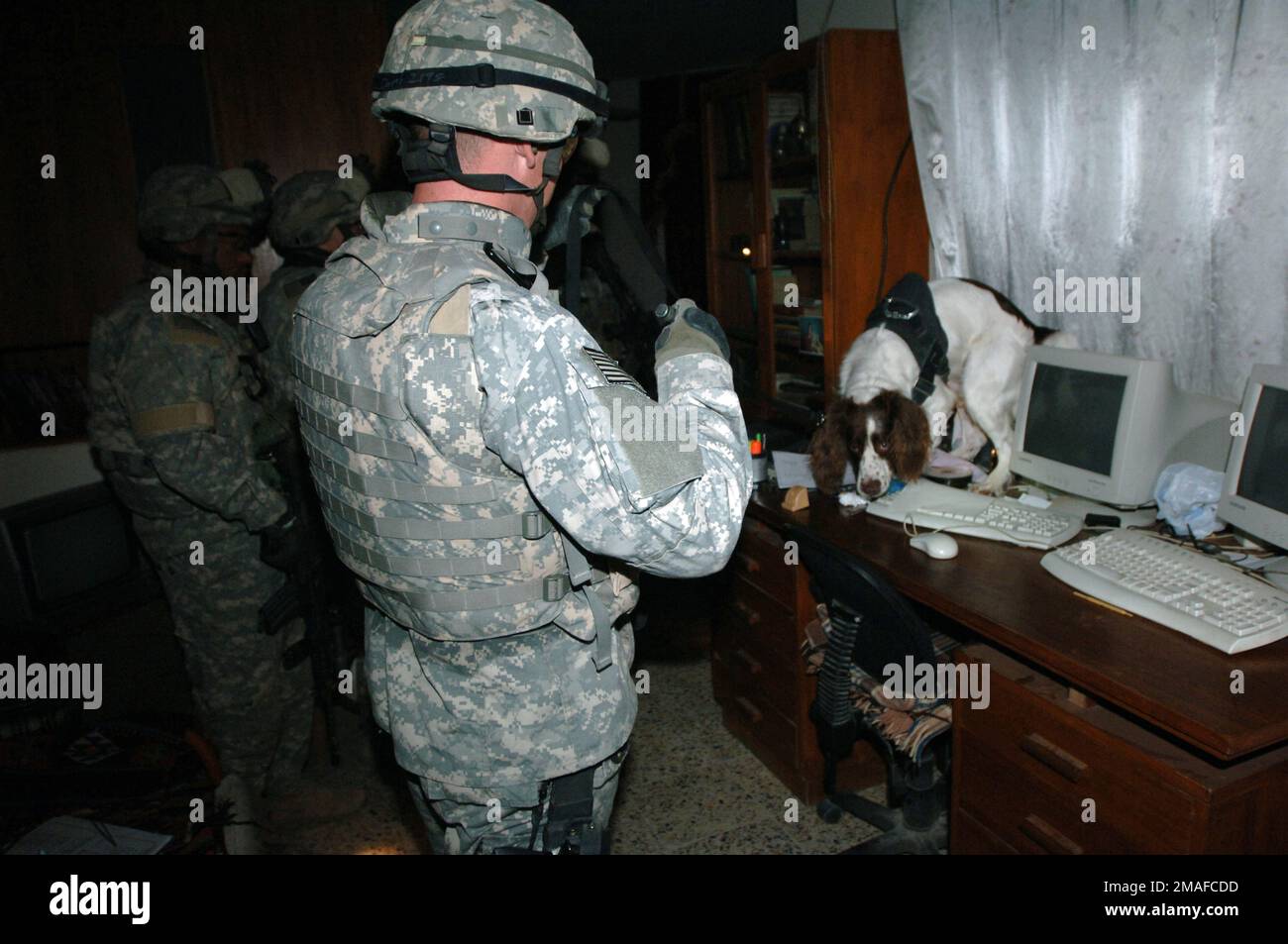 1 87 inf hi-res stock photography and images - Alamy