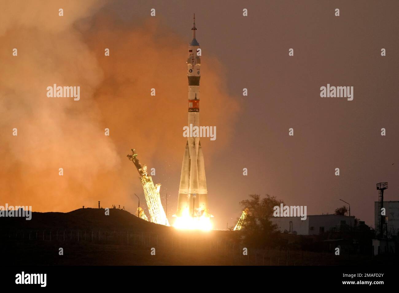The Soyuz-2.1a rocket booster with Soyuz MS-22 space ship carrying a ...